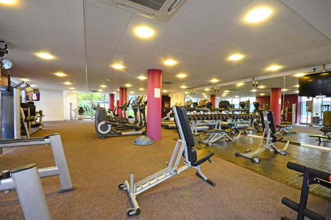 Chapelier House, Wandsworth, London SW18, 2 bedroom flat to rent ...
