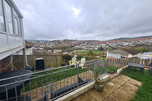 Deer Park Avenue Teignmouth Tq14 3 Bedroom Detached Bungalow To Rent