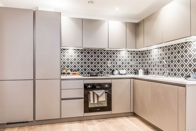 Russell Square, Brighton BN1, 1 bedroom flat for sale - 60831716 ...