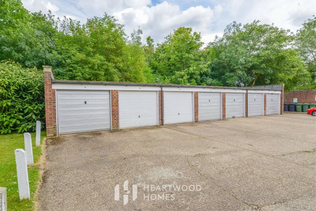 Hughenden Road, St. Albans AL4, 2 bedroom maisonette for sale ...