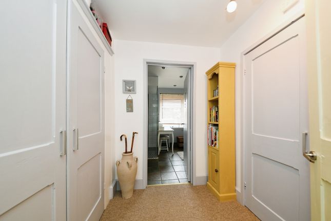 Le Strange Terrace, Hunstanton, Norfolk PE36, 2 bedroom flat for sale ...