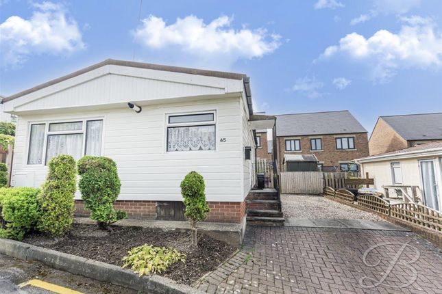 Poplar Drive, New Tupton, Chesterfield S42, 2 bedroom mobile/park home ...