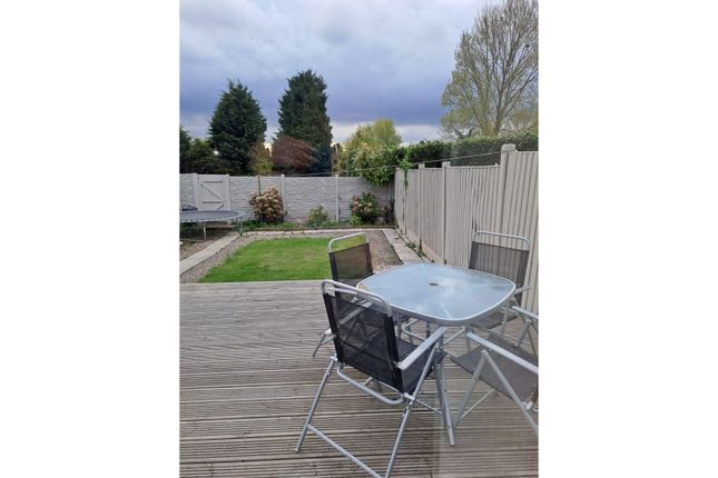 Comber Drive, Brierley Hill DY5, 3 bedroom semi-detached house for sale ...