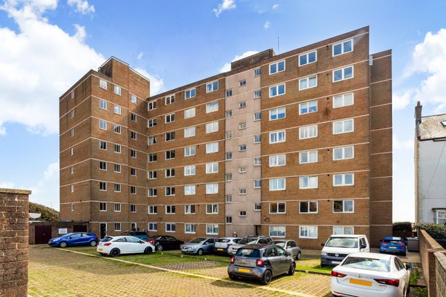 Kingsway, Hove, East Sussex BN3, 2 bedroom flat for sale - 64466536 | PrimeLocation