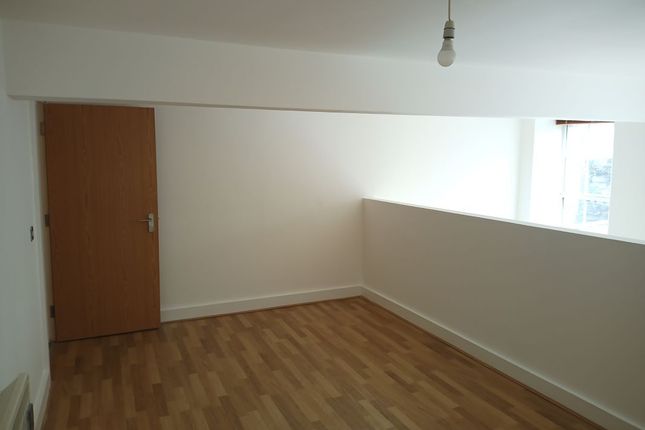Apartment 12 St. Thomas Lofts, Kilvey Terrace, St. Thomas, Swansea, West Glamorgan SA1, 1 ...