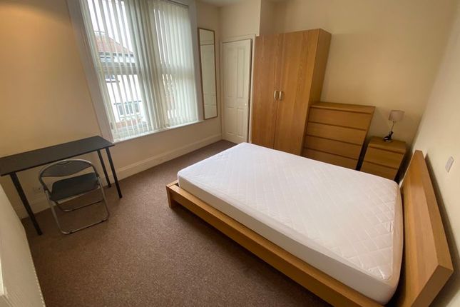 Gloucester Road Horfield Bristol Bs7 7 Bedroom End Terrace House To