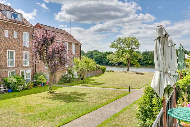 Chiswick Staithe, Hartington Road, London W4, 5 bedroom terraced house ...