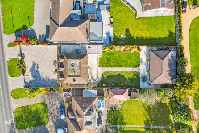 Benfleet Road, Benfleet SS7, 4 bedroom detached house for sale ...