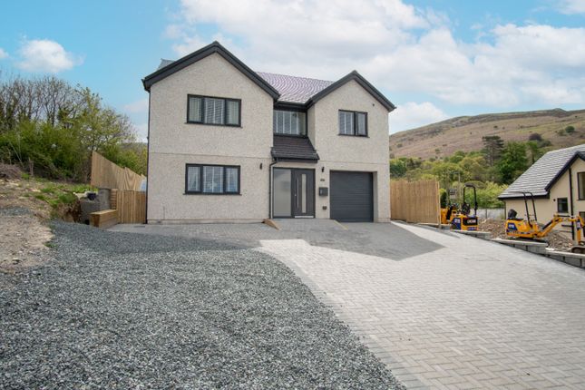 Cae America, Llanfairfechan LL33, 4 bedroom detached house for sale ...