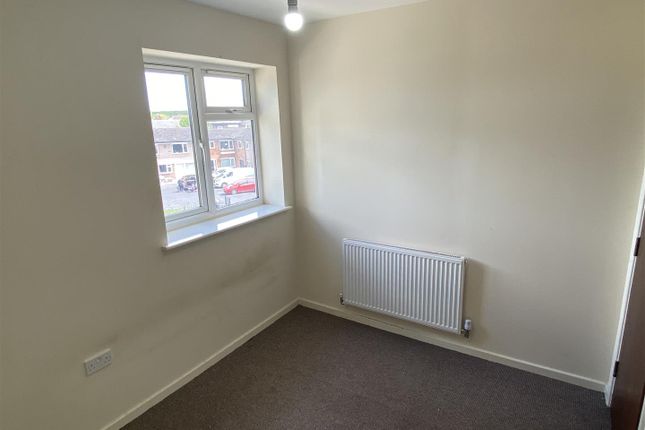 Summercroft, Donnington, Telford TF2, 1 bedroom flat to rent - 60422113 ...