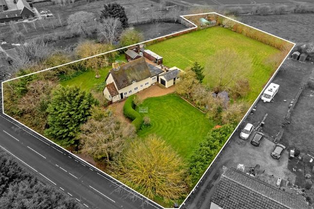 190 Hitchin Road, Henlow, Bedfordshire SG16, 4 bedroom detached house for sale - 69567333 ...