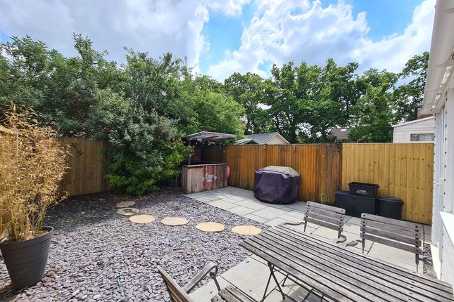 Testwood Crescent, Totton SO40, 3 bedroom semi-detached house for sale ...