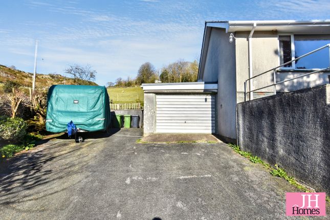 Spark Bridge, Ulverston, Cumbria LA12, 4 bedroom detached bungalow for ...