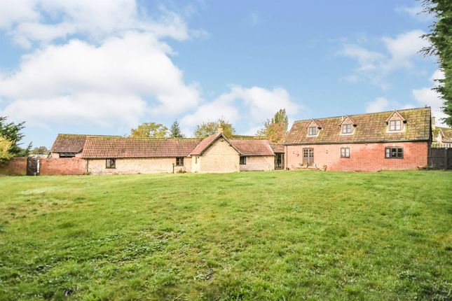 Goatacre, Calne SN11, 4 bedroom detached bungalow for sale - 56629520 ...