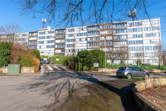 Ingledew Court, Leeds, West Yorkshire LS17, 2 bedroom flat for sale ...