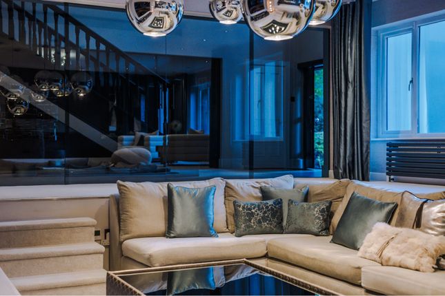 Ling Lane, Leeds LS14, 7 bedroom detached house for sale - 67636483 ...