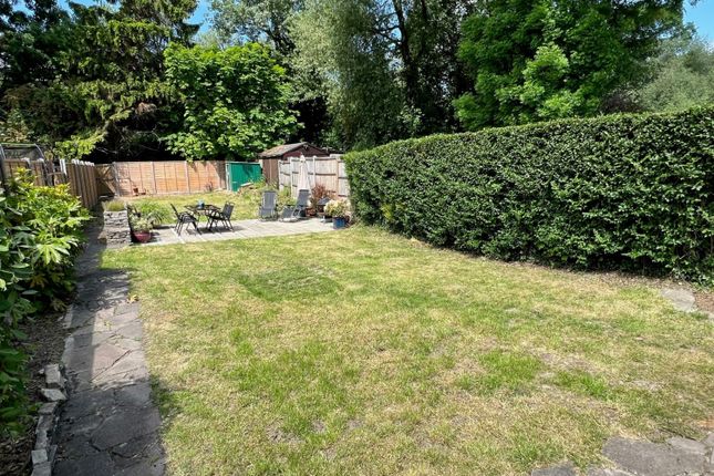 Woodhaw, Egham, Surrey TW20, 2 bedroom semi-detached house for sale ...