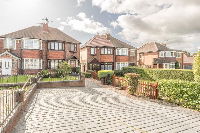 Dudley Road Kingswinford Dy6 3 Bedroom Semi Detached House For Sale