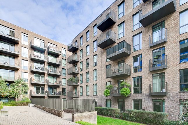 Atrium Apartments, 12 West Row, London W10, 2 bedroom flat for sale ...