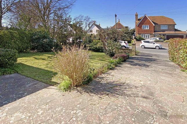 Broadmark Lane, Rustington, Littlehampton BN16, 4 bedroom detached ...