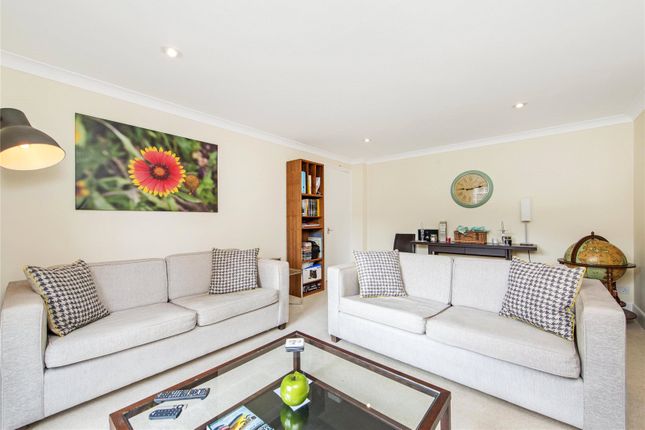 2 bed flat for sale in Bridgewater Square, London EC2Y - Zoopla