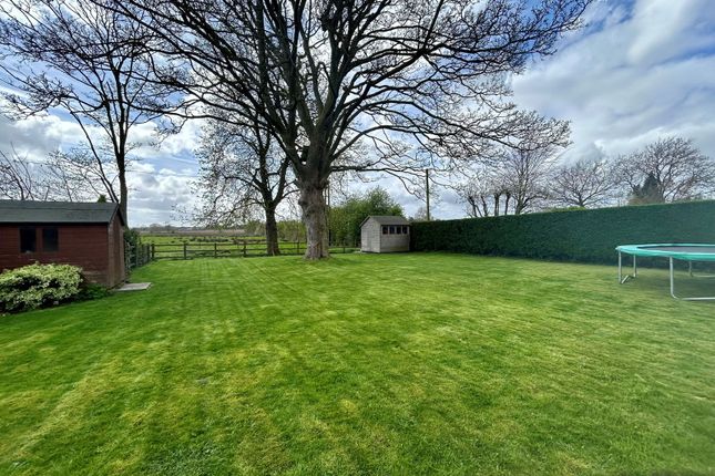 The Cart Hovel, Court Drive, Shenstone WS14, 4 bedroom detached house ...