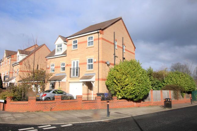 Turnberry Mews, Stainforth, Doncaster, South Yorkshire DN7, 3 bedroom semi-detached house for ...