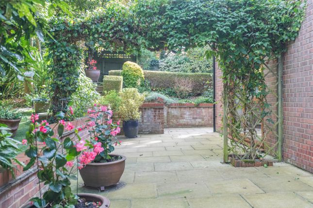 Vicarage Park, Redlynch, Salisbury, Wiltshire SP5, 4 bedroom detached ...