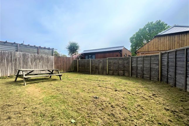 High Street, Ninfield TN33, 3 bedroom flat to rent - 64671073 ...