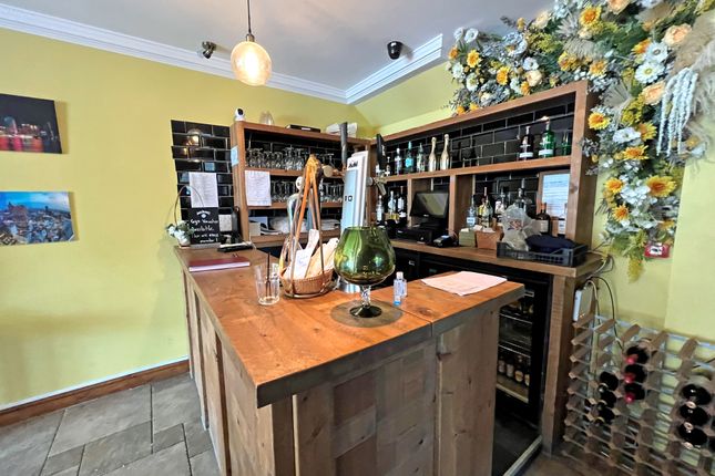 Paragon Square, Hull HU1, restaurant/cafe for sale - 64424164 ...