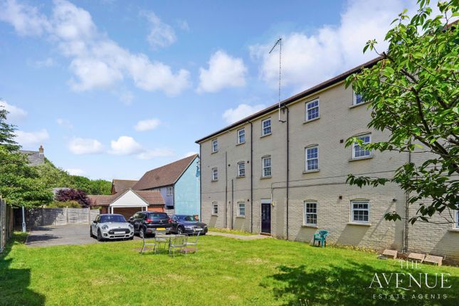 Springfield, Chelmsford, Essex CM2, 2 bedroom flat for sale - 70526223 ...