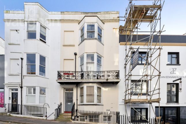 Devonshire Place, Brighton, East Sussex BN2, 2 bedroom flat for sale ...