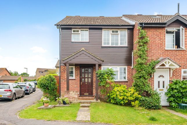 Merrow, Guildford, Surrey GU4, 3 bedroom end terrace house for sale ...