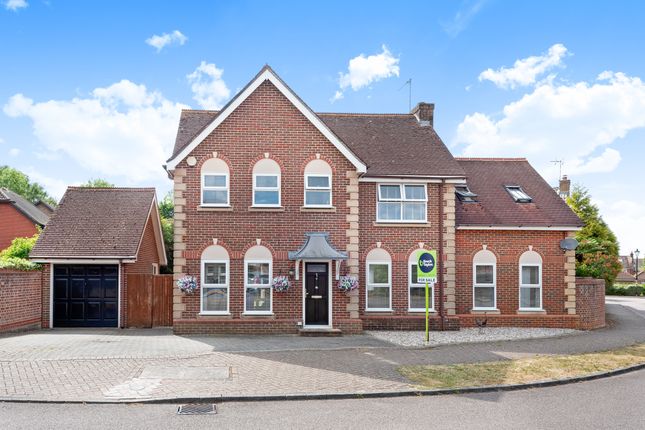 Wordsworth Place, Horsham RH12, 4 bedroom detached house for sale ...