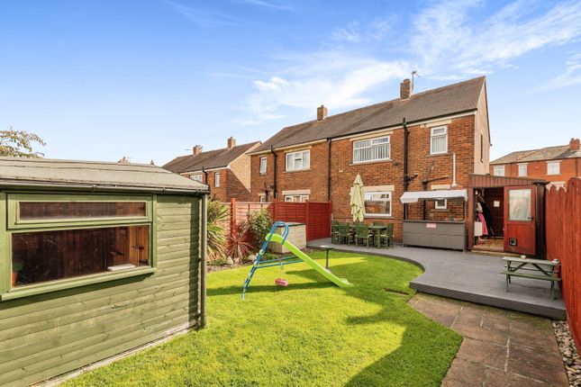 Lumb Lane, Liversedge WF15, 2 bedroom semi-detached house for sale ...
