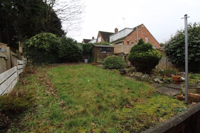 Furlong Lane Halesowen B63 3 Bedroom Semi Detached House For Sale