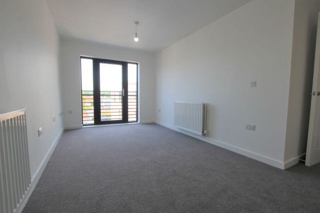 Harecastle House, Waterside Way, Nottingham NG2, 2 bedroom flat to rent ...