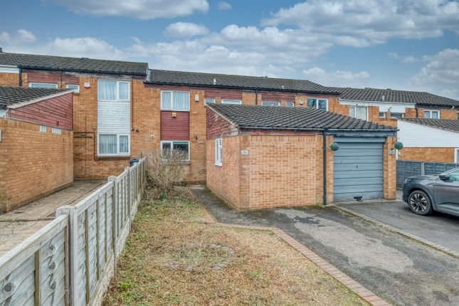 Hole Farm Way Kings Norton Birmingham B38 3 Bedroom Terraced House