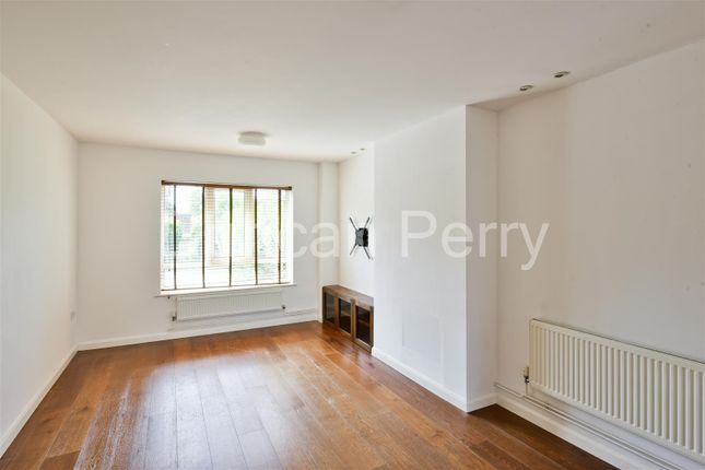 Skimpans Close, Welham Green, North Mymms, Hatfield AL9, 4 bedroom semi ...