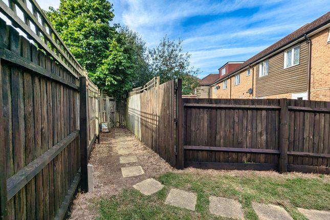 Cavan Way, Broughton MK10, 2 bedroom terraced house for sale - 68144317 ...