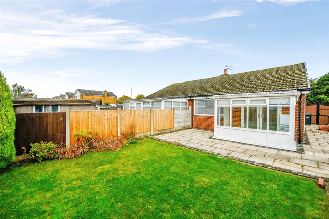 Lydiate Lane Thornton Liverpool L23 2 Bedroom Bungalow For Sale