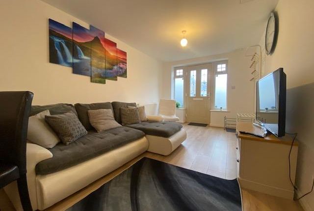 Silver Street, Peterborough PE2, 2 bedroom flat to rent - 66248752 | PrimeLocation