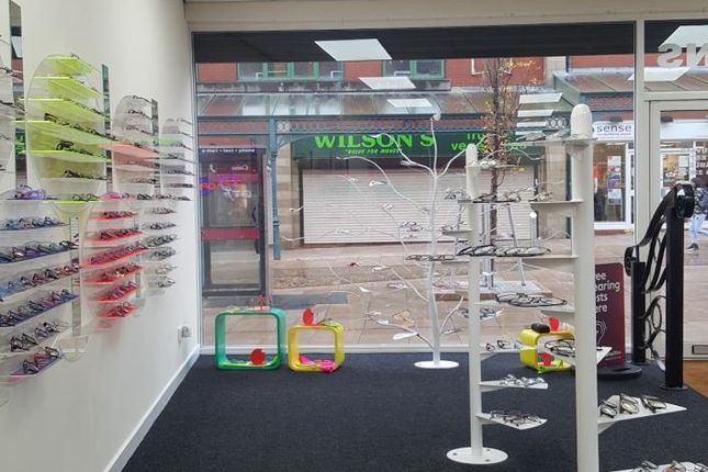 42 Broadway, Accrington, Lancashire BB5, retail premises to let ...