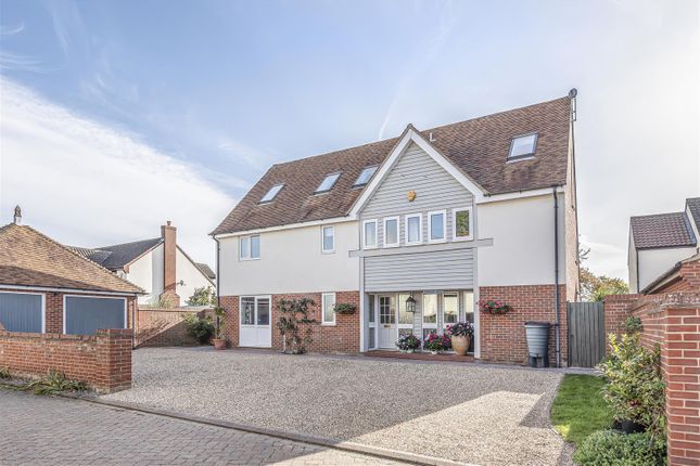 6 bed detached house for sale in The Gables, Fenstanton, Huntingdon ...