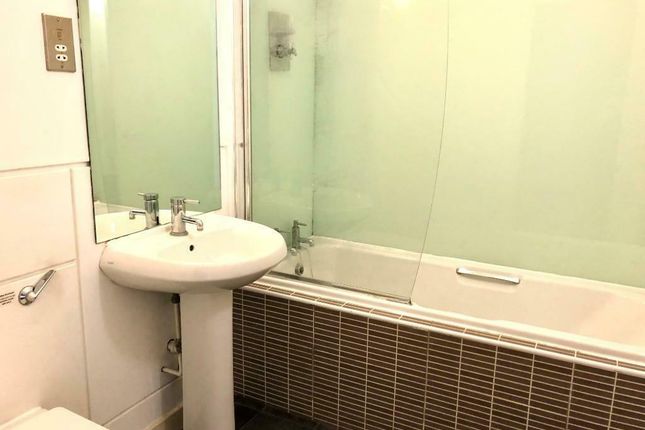 Whingate, Leeds LS12, room to rent - 69677102 | PrimeLocation