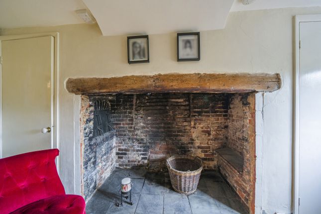 Upper Froyle, Alton, Hampshire GU34, 3 bedroom semi-detached house for ...