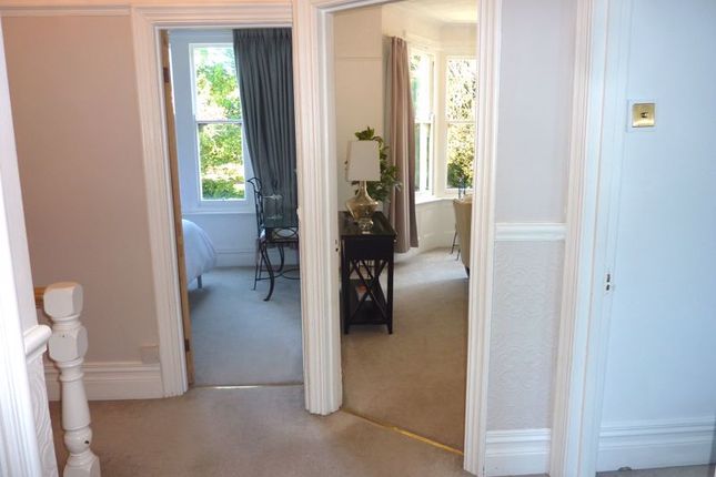 Waterloo Road, Penylan, Cardiff CF23, 2 bedroom flat to rent - 68570965 ...