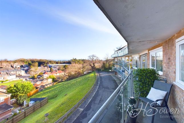 Langstone Close, Torquay TQ1, 2 bedroom flat for sale - 69322494 ...