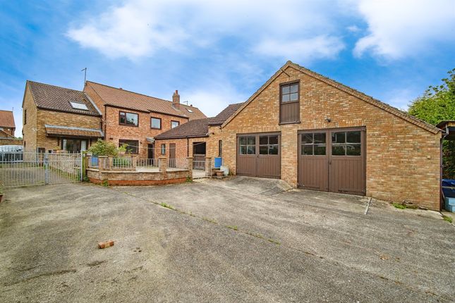 Main Street, Catwick, Beverley HU17, 5 bedroom semi-detached house for ...