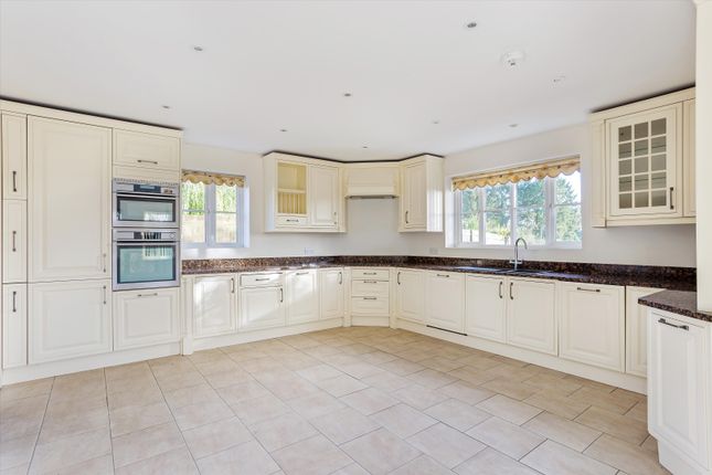 Dummer Down Lane, Dummer, Basingstoke, Hampshire RG25, 4 bedroom ...